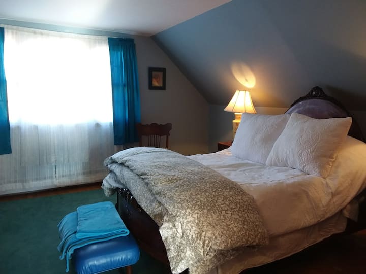 Organic Life Getaway - Kingston, NY