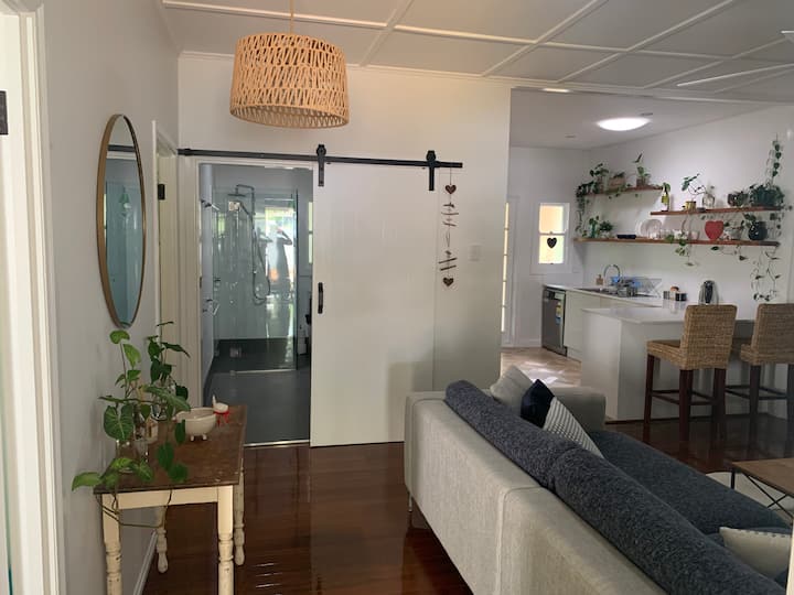 Top 9 Pet- & Dog-Friendly Accommodations In Maleny, Australia - Updated ...