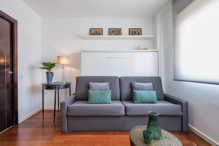 Estudio En Chamberí Con Limpieza Semanal - Madrid