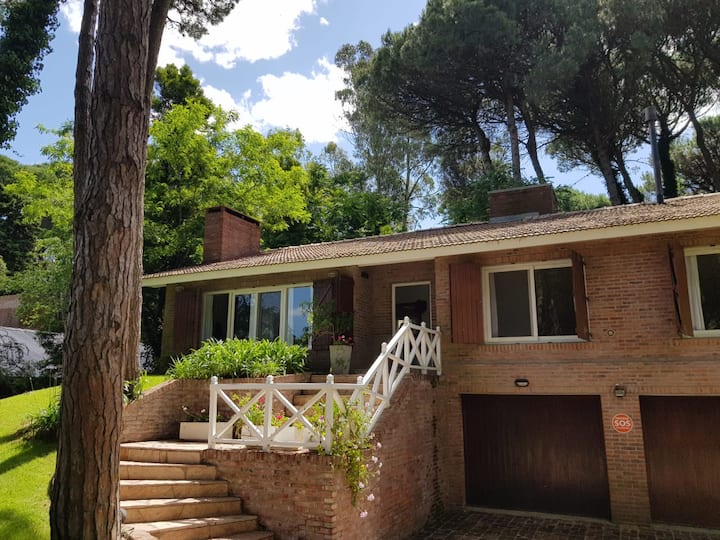 Casa Para 14 Personas, Vista Al Bosque - Pinamar