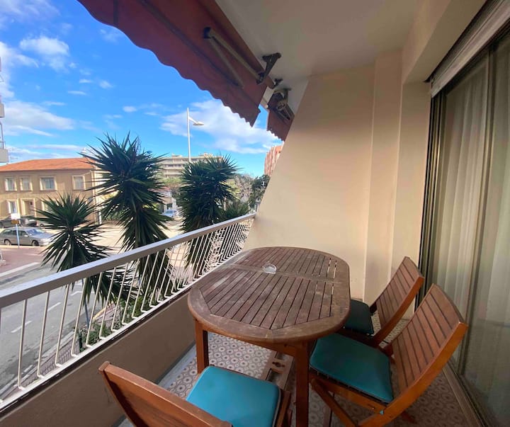 Charmant T2 Proche Plage Avec Terrasse - Cagnes-sur-Mer