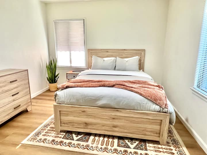 2 Br Guest House Near Disneyland And La - Pico Rivera, CA