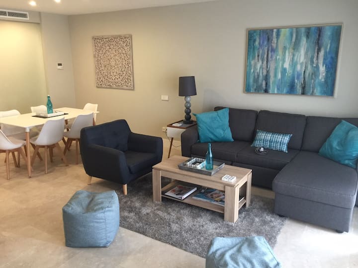 Modern Apartment With View To Gibraltar +  Jacuzzi - Costa del Sol