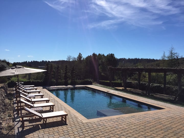 Country Retreat With Pool And More - Healdsburg, CA