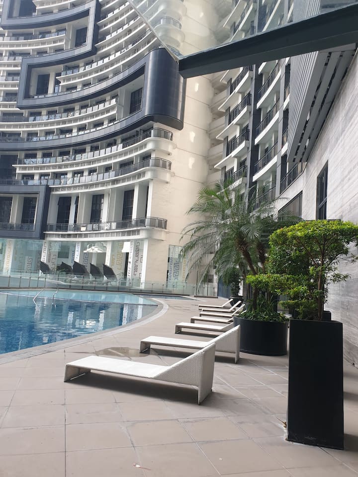 Knightsbridge Makati Century Uv Light Wirelesswifi - Manila