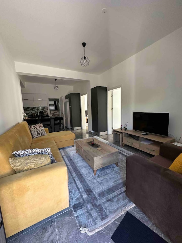 Ozbilge Apt.,2+1,flat 3 - Girne