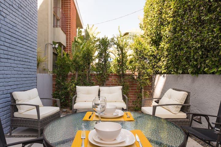 Modern 2+2 * Steps To The Beach * Outdoor Patio - Marina del Rey, CA