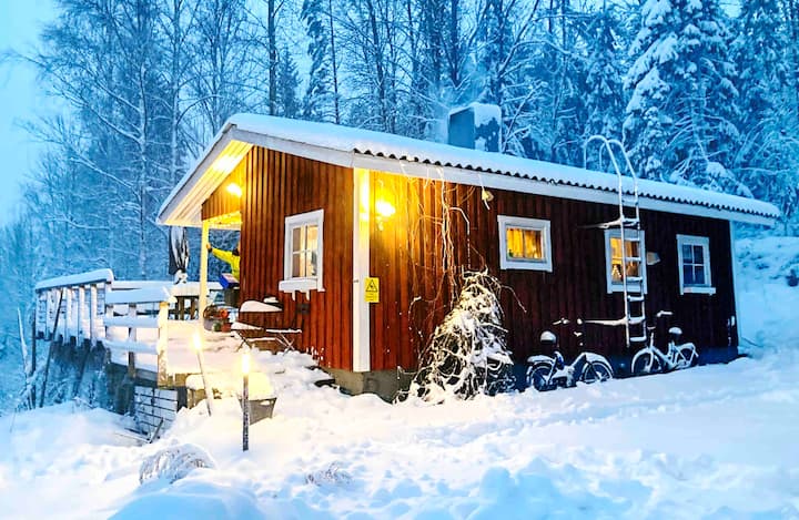 Rauhallinen Boheemi Mökki Jossa Wi-fi 🚣‍♂️🚴🏻‍♂️ 🍄 - Varsinais-Suomi
