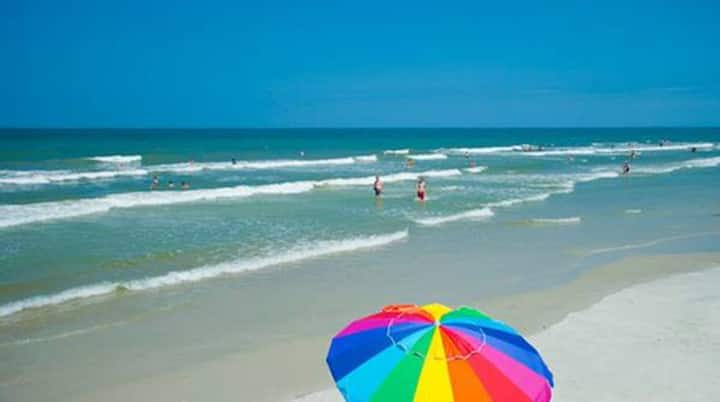 Atlantic Beachside Garden 2nd Floor At Hedy's - Merritt Island, FL