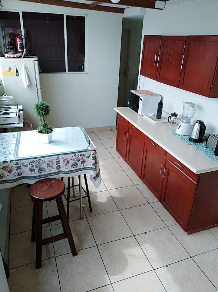 Habitación Privada En Zona Agradable Y Céntrica Iv - Pérou