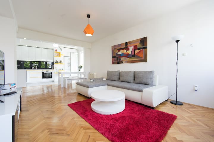 Apartment Mycomfypalace - Sarajevo