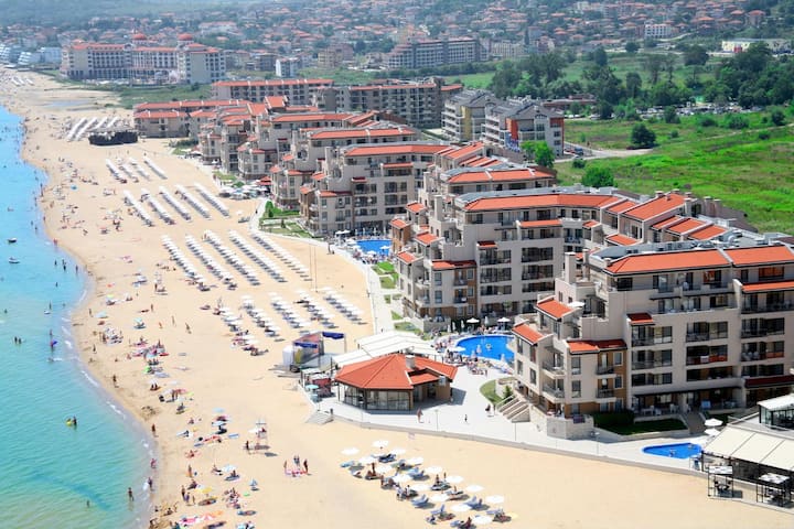 4**** - Black Sea Beach Apartment. - Obzor