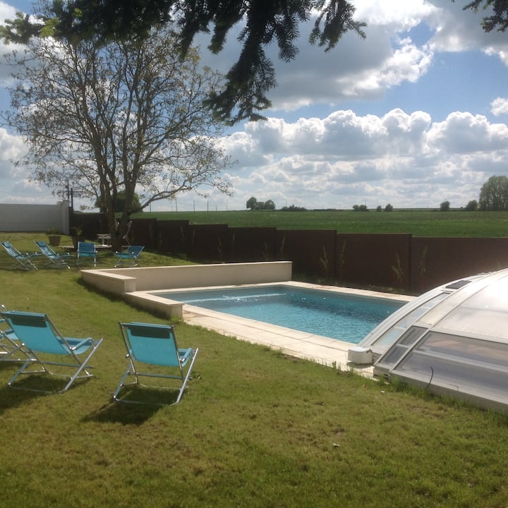 Maison Entière Avec Piscine - Lhomme