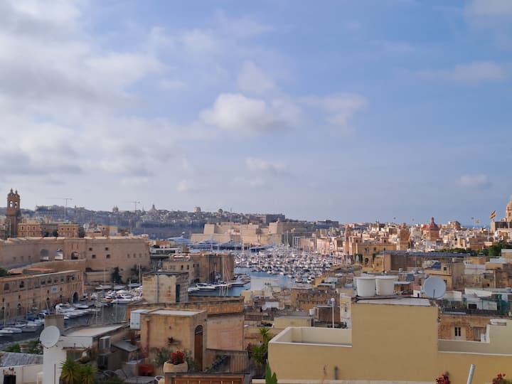 4br, 3bt House In Cospicua, Three Cities - 馬爾他