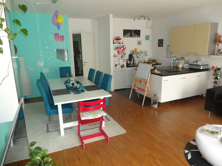 Private Room - Very Central Home Away From Home - Munich