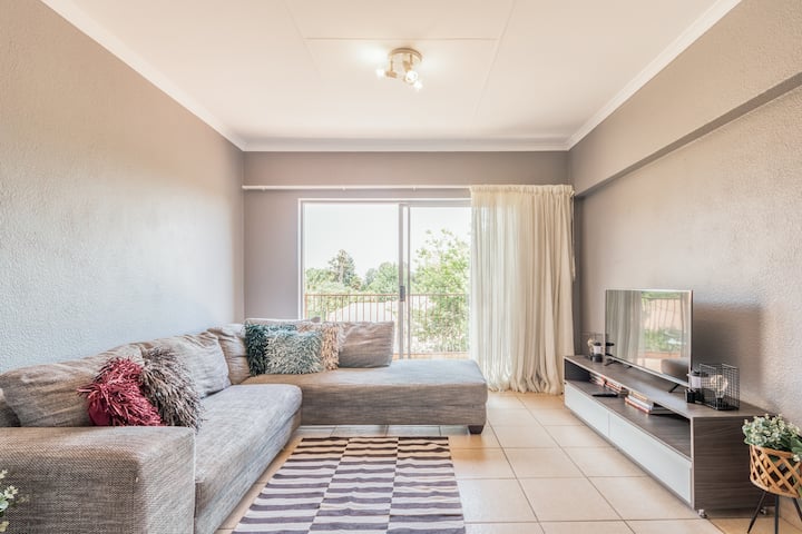 183 Outeniqua - Or Tambo Airport - Benoni