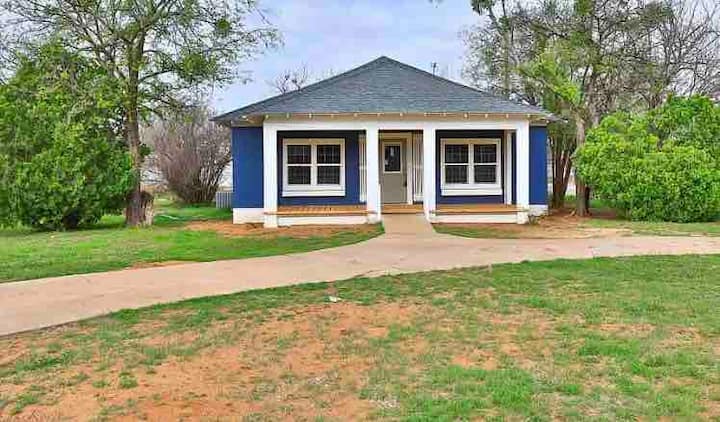 Azule Cottage-craftsman Cutie! - 애빌린