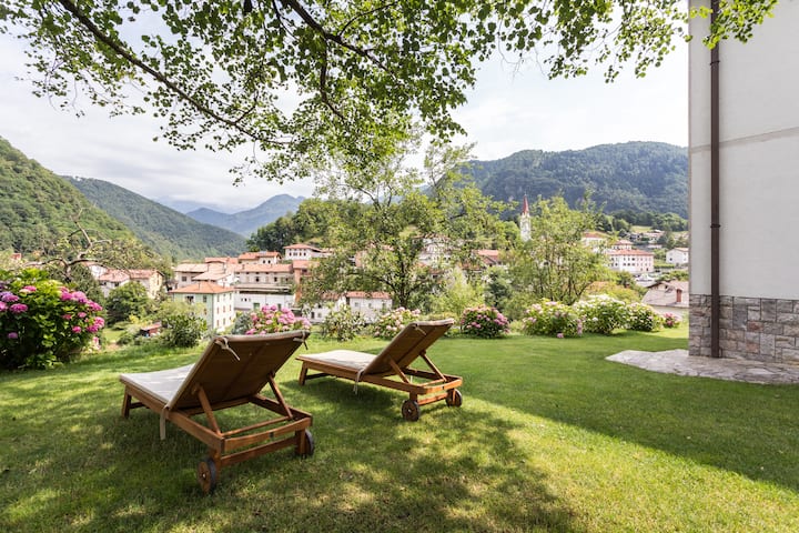 Emerald Pearl - Lake View - Tolmin