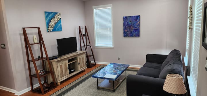 Nice Home In The Historic Lower Ninth Ward - Chalmette, LA