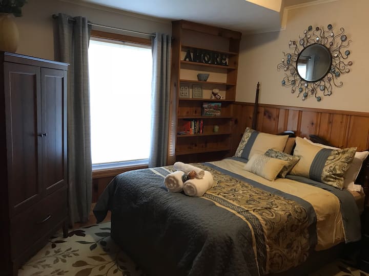 Newly Renovated Kitchen 2-story Apartment - Lititz, PA