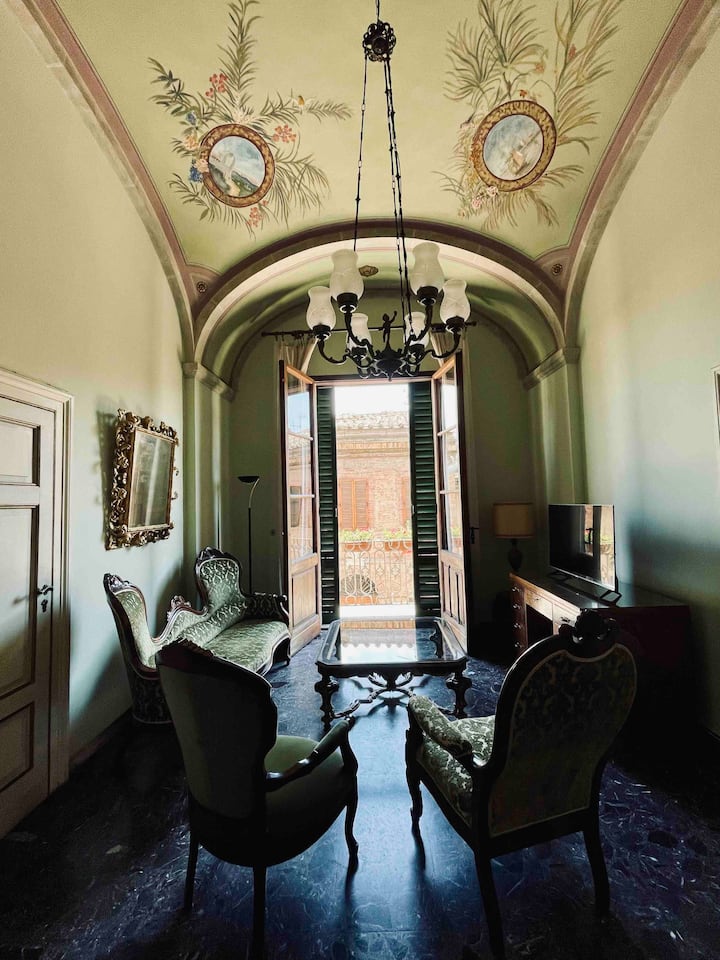 Il Palazzo Della Brigata Spendereccia! - Siena