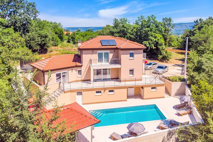 Vip Villa With Heated Pool & Big Jacuzzi - Makarska Riviera