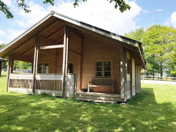 Moona Lodge Longleat/stonehenge. Farm Retreat - Wiltshire