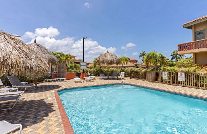 Palma Divine Condo-2br-2bth-pool - Aruba