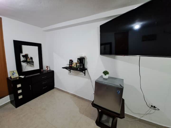 ¡Habitación Independiente En Villahermosa! - Villahermosa