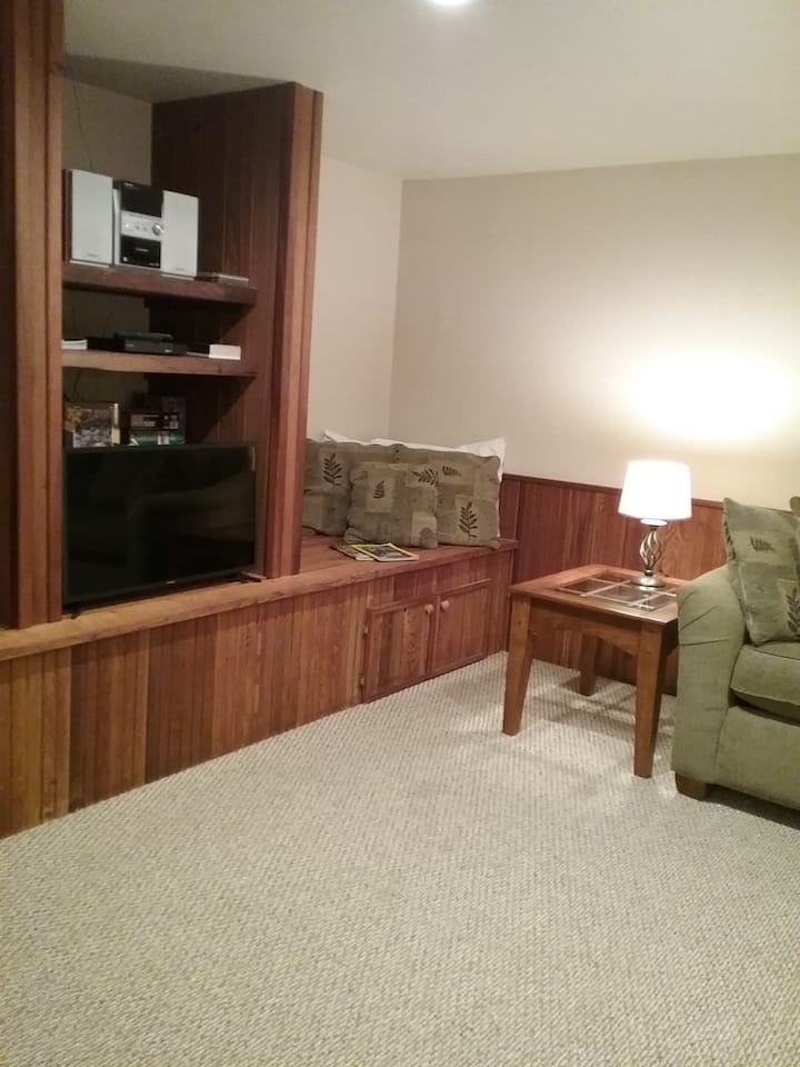 Sunrise Guesthouse W/hottub & Sauna At Mt. Rainier - Ashford, WA