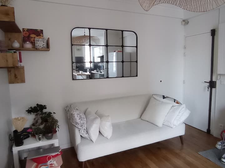Appartement Au Bord Du Canal - Pantin