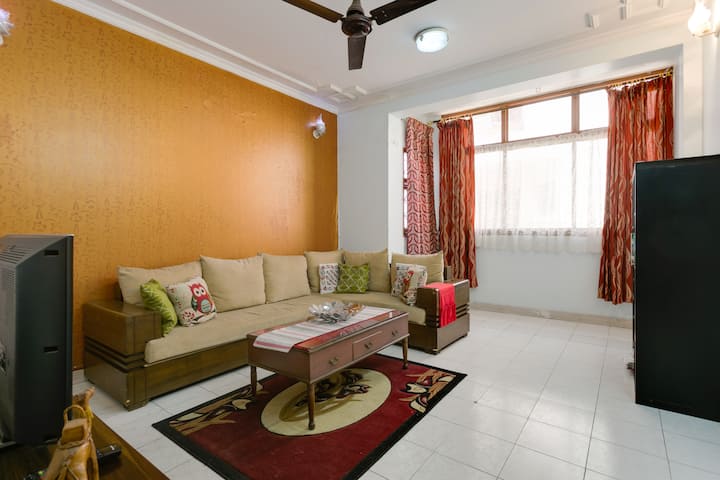 Comfiden - An Independent Home In A Quiet Locality - Delhi, India
