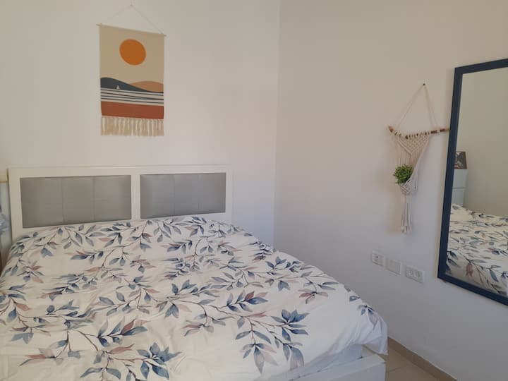 דירה ביתית בנחלאות - Jerusalem