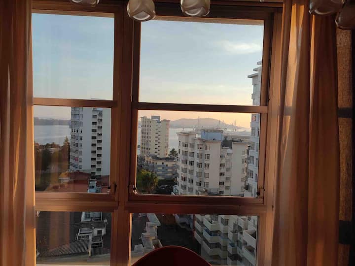 Apartamento Con 3 Habitaciones, Cerca Del Mar - Ferrol