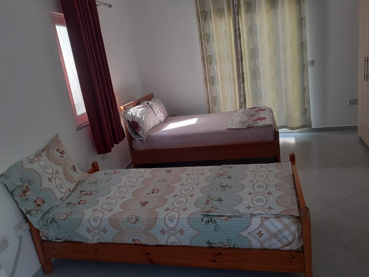 Villa Nicolas -Flat B - Ground Floor Flat Near Sea - Borsh