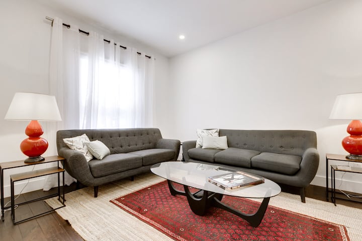 Spacious House In Leslieville - Toronto