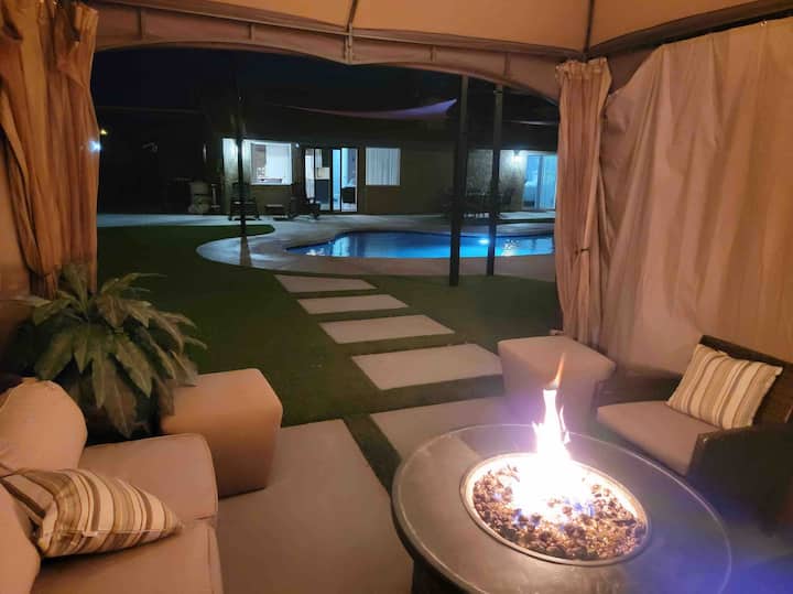 Relax & Enjoy Our Beautiful Backyard. - Indio, CA