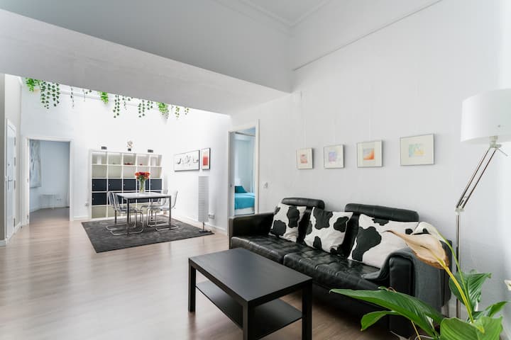 Confortable Y Amplio Apartamento Plaza San Pedro - Sevilla