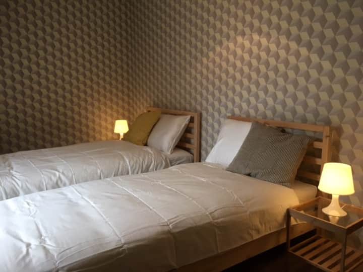 Vieux Liege -4 Chambres- 8 Personnes - Esneux