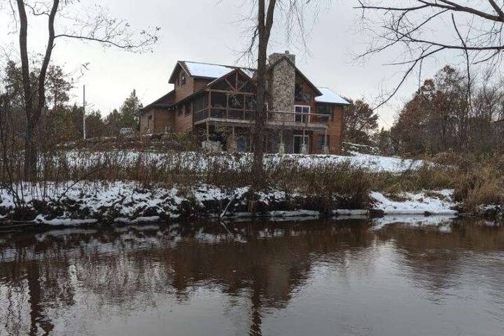 The Land of the Yellow River Rentals - Cabins for Rent in WI, Wisconsin ...