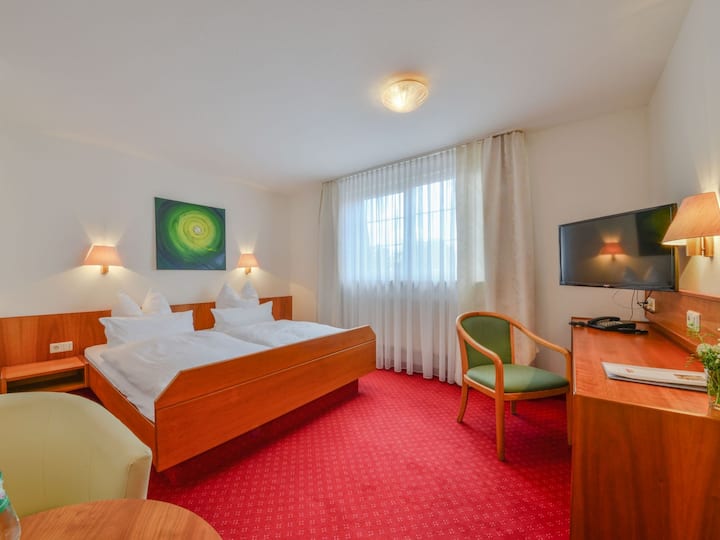 Landgasthof Mayer's Waldhorn, (Kusterdingen), Doppelzimmer Komfort - Tübingen