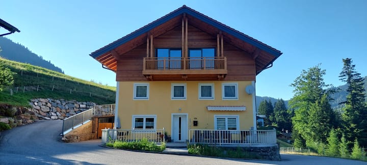 Großzügiges Ferienhaus,nähe Salzburg,in Der Natur - Autriche