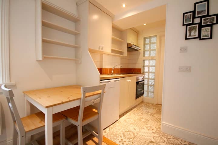 One Bedroom - Ranelagh - Dublin