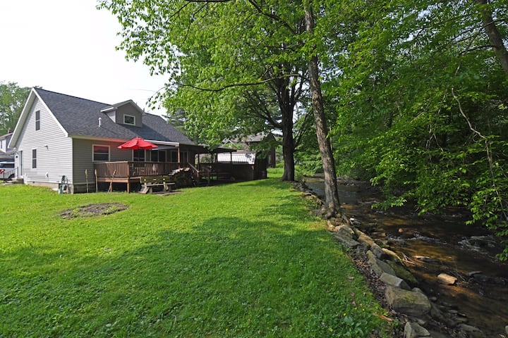 Westline Holiday Rentals & Homes - Pennsylvania, United States | Airbnb