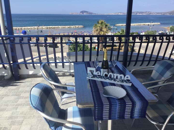 Panoramic Appartement Beachfront - Minturno