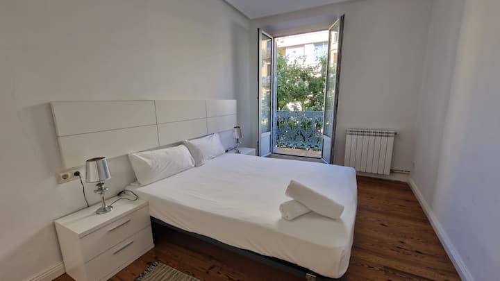 Home In The Heart Of Donostia! - Donostia-San Sebastian