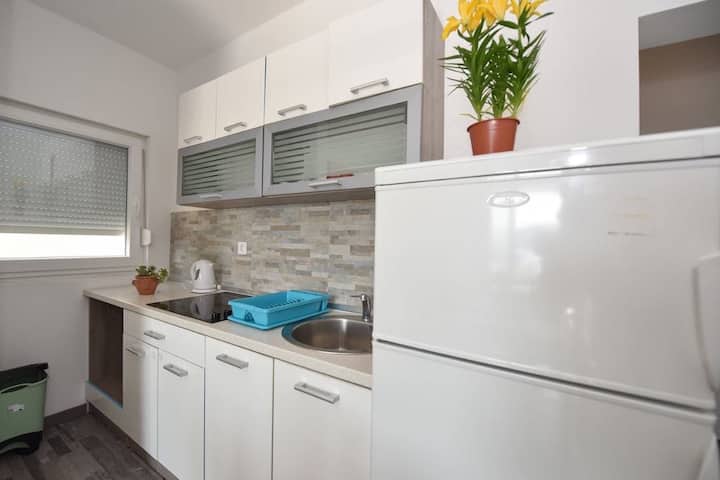 Val Apartman 1 - Stara Novalja