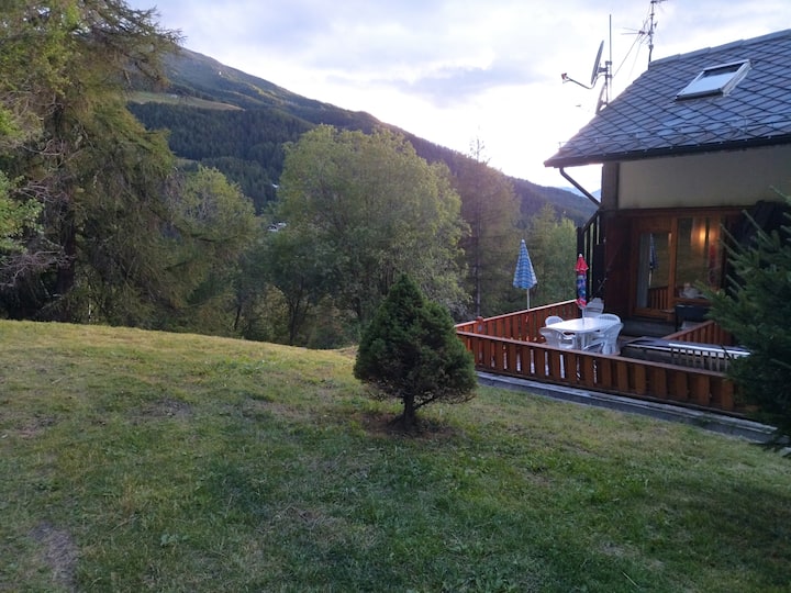 Bellissimo Appartamento Vista Monte Bianco - Cogne