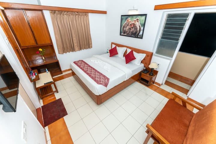 Sadawaghapur Vacation Rentals & Homes - Maharashtra, India | Airbnb