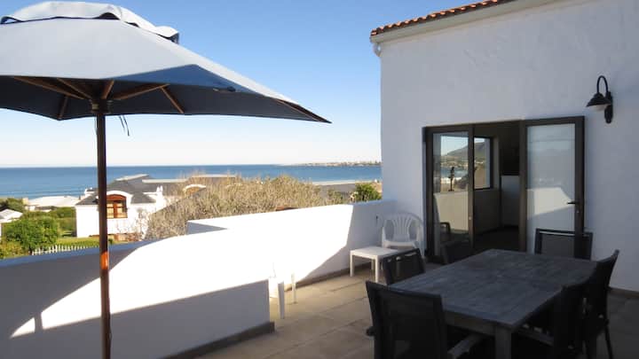 142 10th Street Voelklip Hermanus - Hermanus